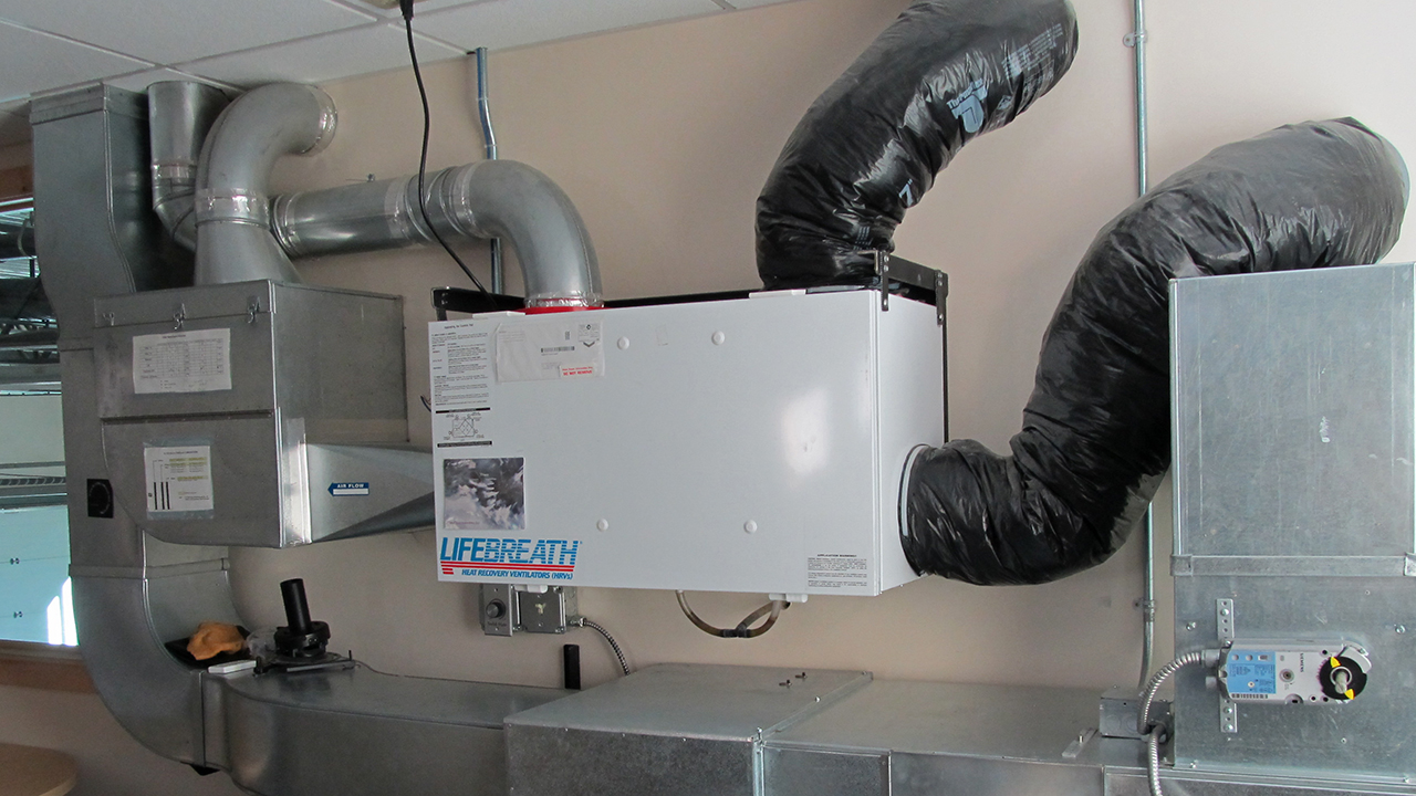 7 Reasons to Choose a Heat Recovery Ventilator for Your Home